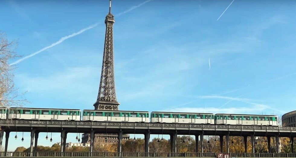 Viaduc de Passy (Pont de Bir Hakeim) : quel panorama ! - Plan metro Paris | plan de Paris