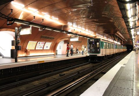 LIGNE 11 - Plan metro Paris | plan de Paris